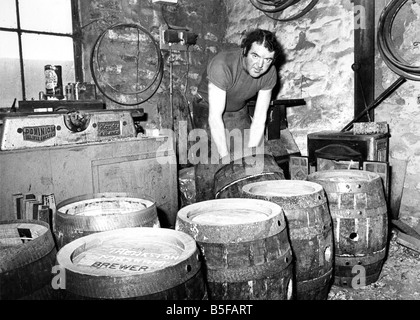 Clive Hollis who is the cooper at Theakstone Brewery at Masham Stock ...