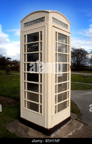 Kingston upon Hull white telephone boxes Stock Photo - Alamy