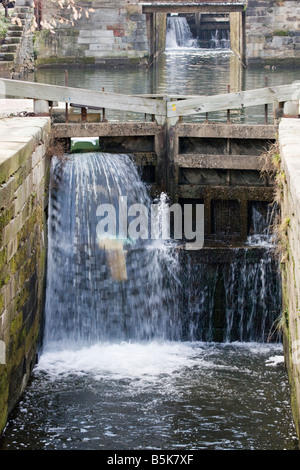 Bridge over Georgetown Canal, Washington DC Stock Photo - Alamy