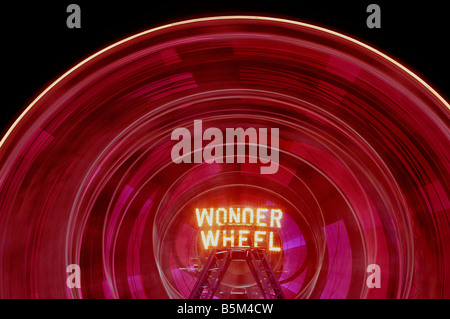 NEON SIGN DENO'S WONDER WHEEL AMUSEMENT PARK CONEY ISLAND BROOKLYN NEW ...