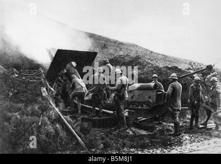 WW1 French artillery Stock Photo - Alamy