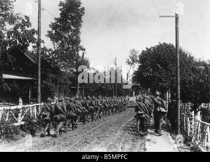 World War I, German infantry marching into Brussels, Belgium, 1914 ...