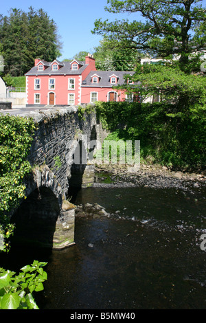 The River Lennon in Ramelton, County Donegal, Ireland, with old ...