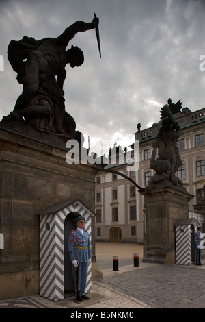 SENTRY GUARDS FRONT GATE HRADCANY CASTLE PRAGUE CZECH REPUBLIC Stock ...