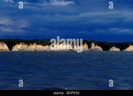 chalkstone cliffs, Lewis and Clark Lake, Missouri River, Lewis and ...
