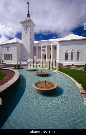 View of the city hall building of Hamilton, the capital of Bermuda ...