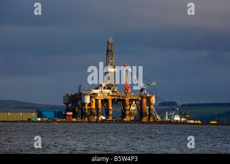 "Ocean Princess" offshore oil drilling rig owned by Diamond Offshore at ...