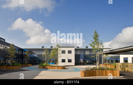 Priory Rise Primary School in Tattenhoe Park Milton Keynes Stock Photo ...
