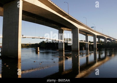 Robert E. Lee Bridge in Richmond, Virginia. View from Belle Isle Stock ...