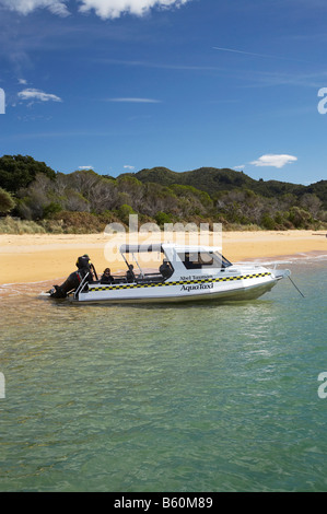 Aqua or Water Taxi, Abel Tasman National Park, Nelson, South Island ...