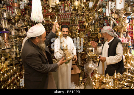 Souvenirs, Souk, Sana, Yemen Stock Photo - Alamy
