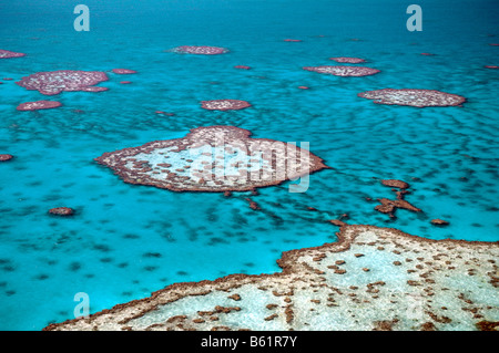 Aerial view, reefs and atolls of the Great Barrier Reef, Queensland ...