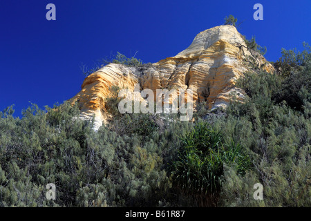 Coloured Rocks on Fraser Island, Queensland, Australi, Australia ...