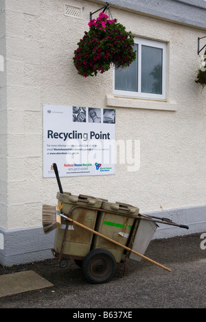Street sweeper with his equipment hand cart Stock Photo - Alamy