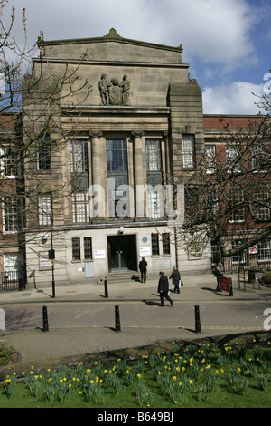 The Wulfruna Building, University of Wolverhampton Stock Photo - Alamy