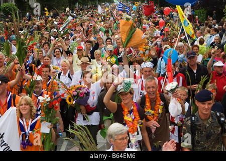 The Netherlands, Nijmegen. The Nijmegen Four-Day Walk. 80 year old man ...