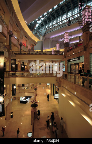 Taipei 101 Shopping Mall Stock Photo - Alamy