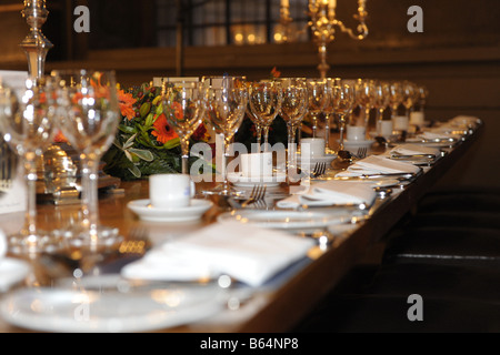 Banqueting table set for a formal dinner Stock Photo - Alamy