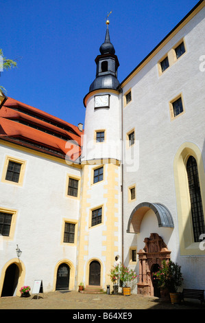 Courtyard of Colditz Castle, former prisoner-of-war camp, with Stock ...