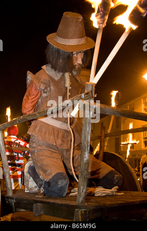 Guy Fawkes effigy on a cart with a noose around his neck. Lewes bonfire ...