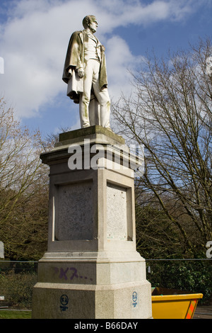 William Rathbone statue in Sefton Park, Liverpool, Merseyside, England ...