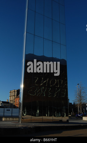 Water Feature in Cardiff Bay South Wales Stock Photo - Alamy