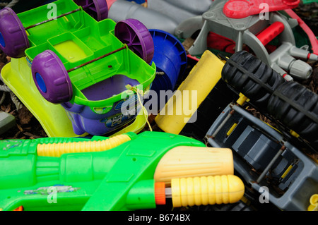 Pile of discarded toys Stock Photo - Alamy