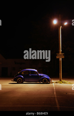 Car under a street light Stock Photo - Alamy