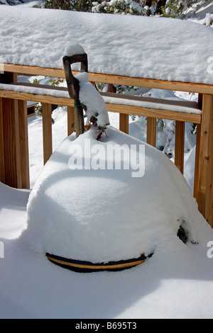 Early snow fall in Idyllwild California San Jacinto Mountain range ...