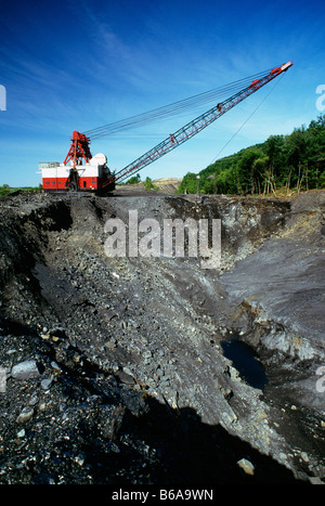 Anthracite coal, Schuylkill County, Pennsylvania, metamorphic rock, low ...