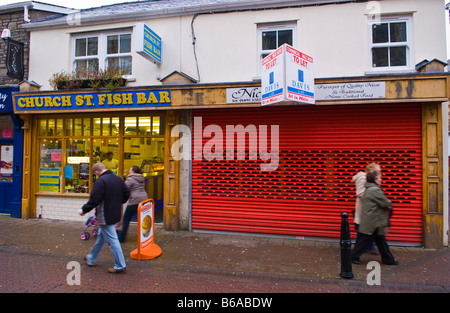 Closed and shuttered former butchers shop TO LET in Abertillery South ...