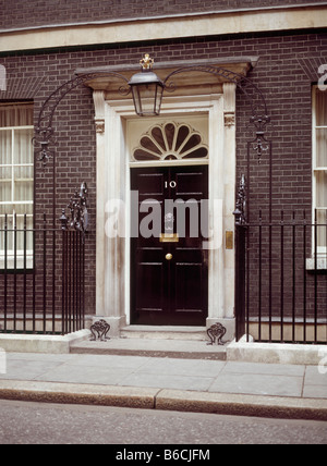 The door to number 10 Downing Street, Westminster, central London ...