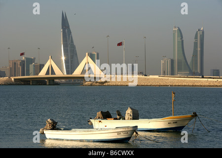 Bahrain, island Muharraq, high rise, street, traffic, signpost, island ...