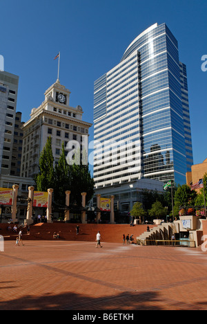 Portland City Centre, Courthouse Square Stock Photo - Alamy