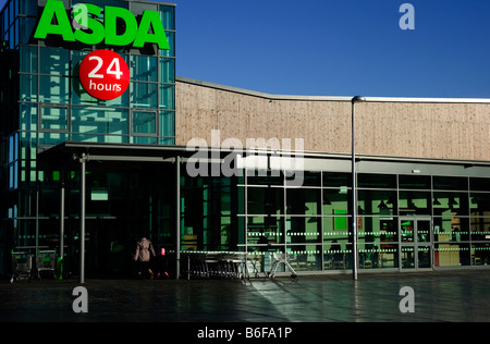 Asda supermarket, Newhaven, Leith, Edinburgh, Scotland, UK, Europe ...