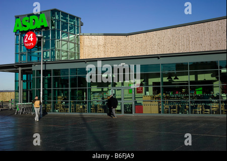Asda supermarket, Newhaven, Leith, Edinburgh, Scotland, UK, Europe ...