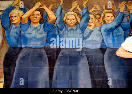 women clapping marching soviet socialist communist berlin east germany ...