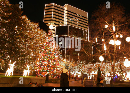 Christmas lights in downtown Richmond, Virginia Stock Photo - Alamy