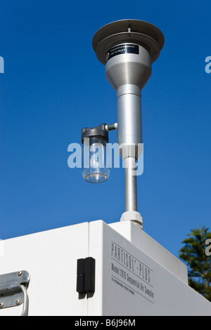Partisol Plus Model 2025 Sequential Air Sampler Stock Photo - Alamy
