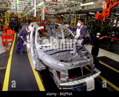 Mexico, Toluca, North America. Assembly line for PT Cruiser at Daimler ...