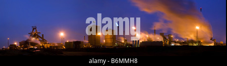 Corus Steelworks Redcar Teesside at night Stock Photo - Alamy