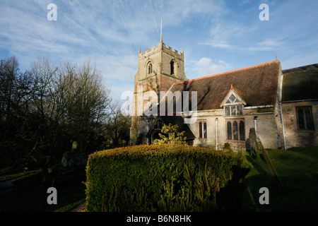 churchyard beoley church warwickshire midlands Stock Photo: 19221346 ...