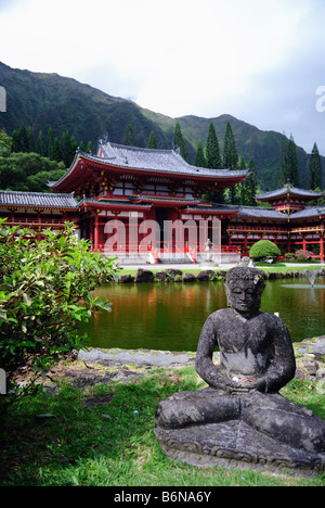 The Phoenix Hall (Hoo Do) at Byodo-in Temple in Kyoto, Japan Stock ...