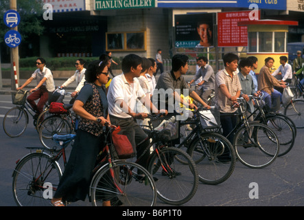 Chinese people, Chinese men, Chinese women, bicyclist, bicyclists ...