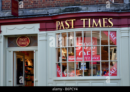 Past Times shop, Stratford-upon-Avon, England, UK Stock Photo: 21391443 ...