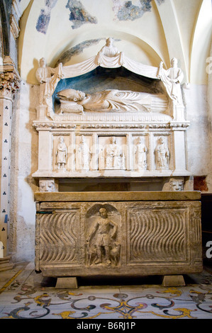 Croatia, Split, Cathedral, interior Stock Photo - Alamy