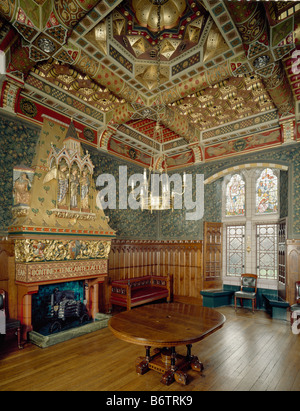 dining room in castle Stock Photo - Alamy