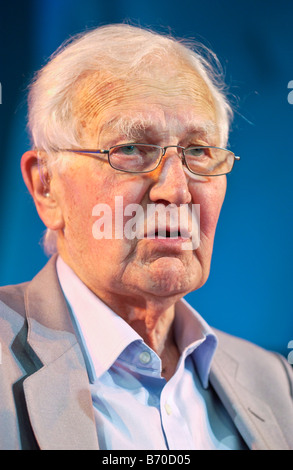 Professor Robert Hinde CBE FRS pictured at Hay Festival 2005 Hay on Wye ...