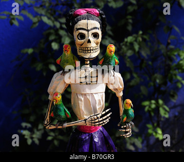 Skeleton figure of Frida Kahlo, in the courtyard of the Frida Kahlo ...