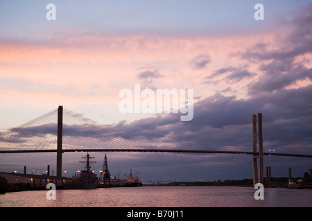 The Talmadge Memorial Bridge spans the Savannah River in Savannah ...